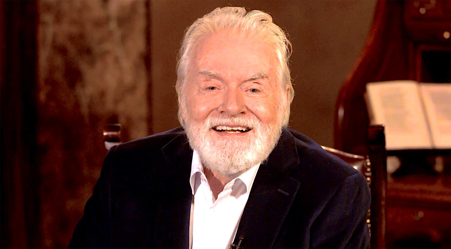 Bio – TO BE OR NOT TO BE… OPENED?